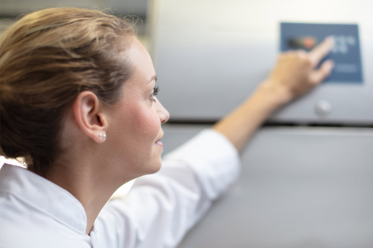 Digital vs. Analog: Why Canadian Commercial Kitchens Are Switching to ...